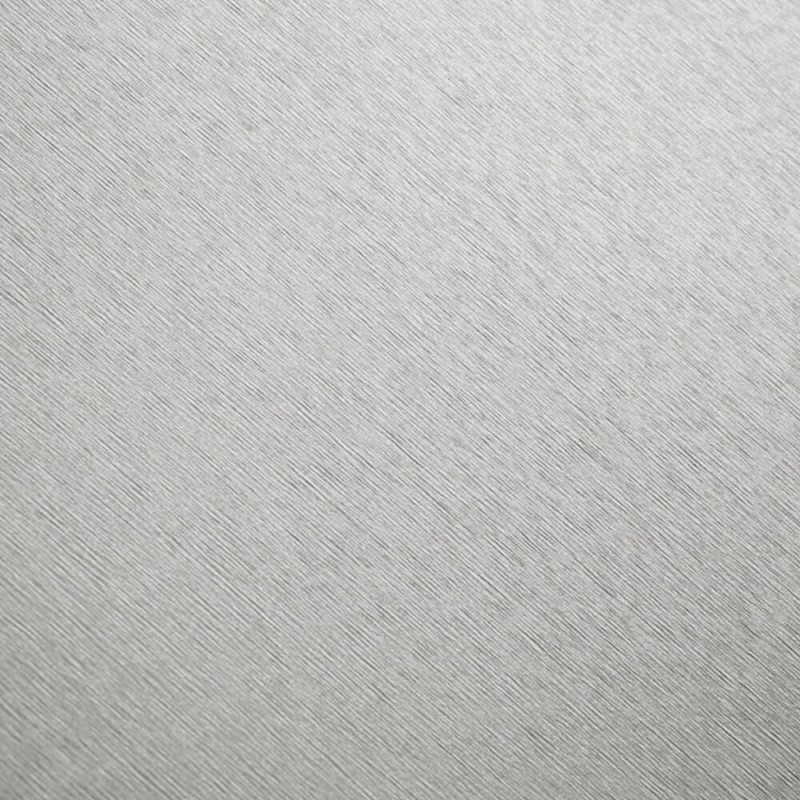 Revêtement mural argent clair métallisé léger effet brossé
